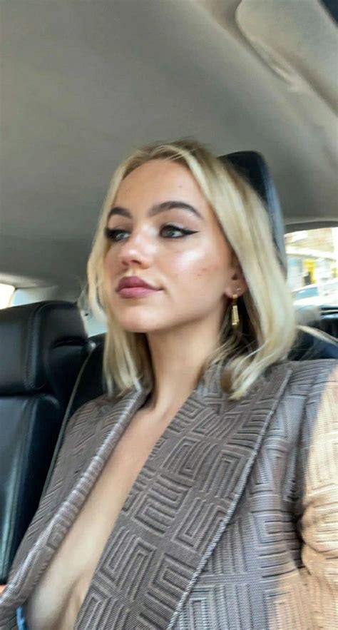 ปักพินโดย Isa Klein ใน • Tik Tok