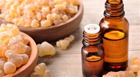 9 Best Essential Oils For Seborrheic Keratosis With Uses