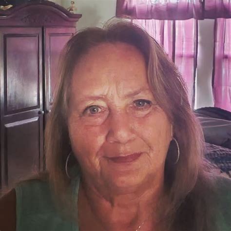 Phyllis Hickson Tipton Uniquely Phyllis • Threads Say More