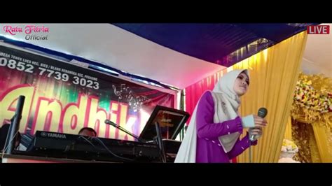 Antara Teman Dan Kasih Riza Umami LIVE Ratu Fitria YouTube