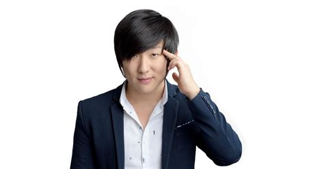 Pyong Lee Lança Hipnose Descubra O Poder Da Sua Mente E Promove Tarde