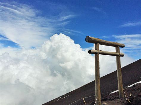 2 Day Mt Fuji Climbing Private Tour Subashiri Trail — Fujisan Curator