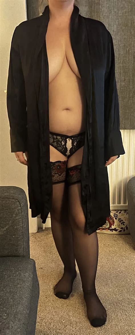Busty Amateur Milf 13 Nude Pics Xhamster
