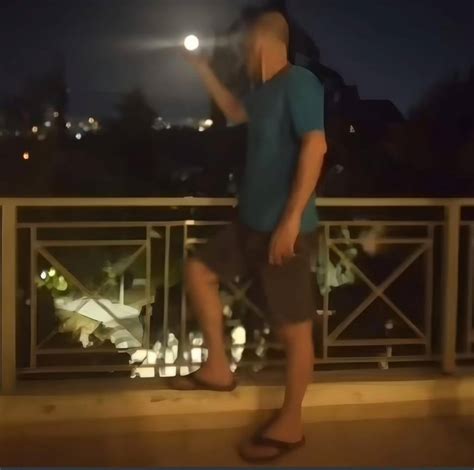 ΑΠΟΛΛΛΩΝΙΟΣ ΤΥΑΝΕΑΣ Ο ΗΜΙΘΕΟΣ ΑΠΟΛΛΩΝΙΟΣ Ο ΤΥΑΝΕΥΣ ΙΕΡΟΦΑΝΤΗΣ ΤΟΥ ΑΣΚΛΗΠΙΟΥ ΛΑΤΡΕΥΤΗΚΕ ΣΑΝ