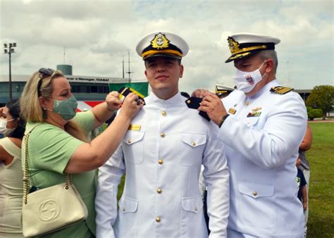 ConvÉs Principal Destaque Da Coluna Capitão De Mar E Guerra José