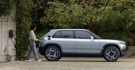 Rivian R3 Reveal 5 Paul Tans Automotive News