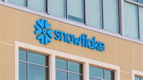 Snowflake Hit With Data Breach Whats Going On