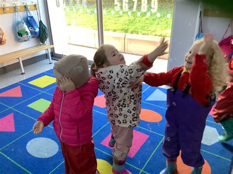 Nursery Small Groups