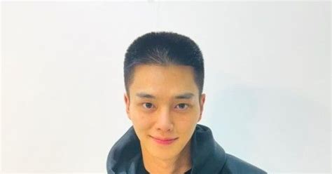 군 입대 송강 빡빡 민 머리 변신 잘 다녀오겠습니다