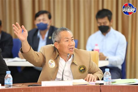 ឯកឧត្តមបណ្ឌិត ថោង ខុន អញ្ជើញដឹកនាំកិច្ចប្រជុំស្តីពីការវឌ្ឍនភាពការងាររបស់គណៈកម្មការជំនាញនានា