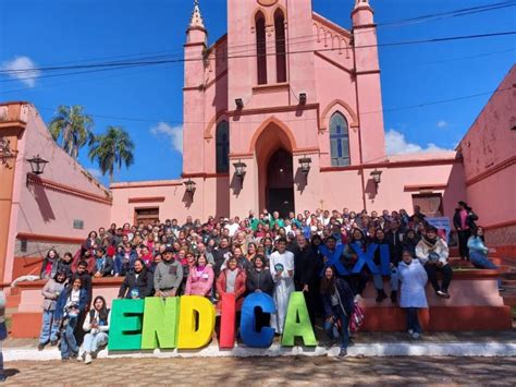 Santo Tomé más de 200 catequistas participaron del encuentro diocesano