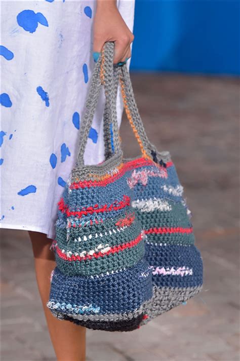 Daniela Gregis Primavera Estate 2015 Magazine Delle Donne