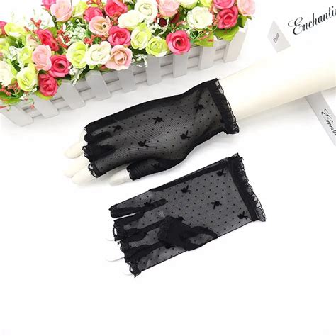 패션 꽃 레이스 장갑 도트 핑거리스 여성 여름 얇은 운전 장갑 섹시한 하프 핑거 피쉬네트 장갑 메쉬 미튼여성용 장갑 Aliexpress