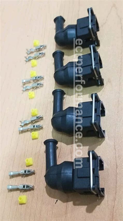 Ev1 Injector Connector With 90 Degree Boot And Pins