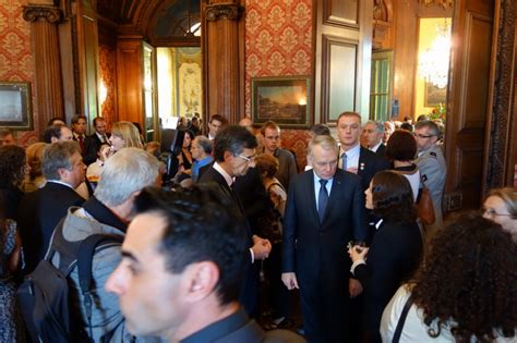 Jean Marc Ayrault à Lambassade De France Pat Lexpat à Buenos Aires