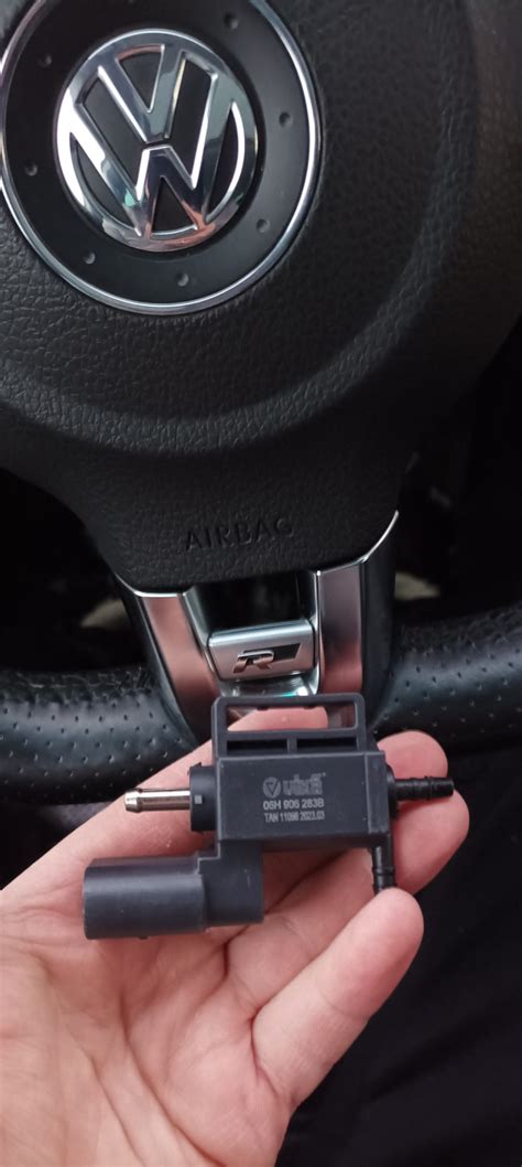 Замена датчика вихревых заслонок — Volkswagen Passat Cc 1 8 л 2011 года плановое ТО Drive2