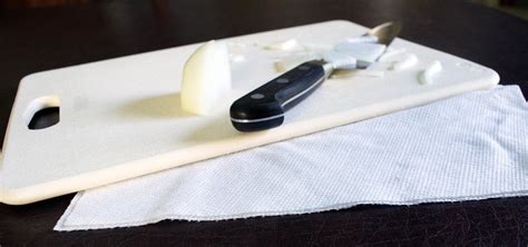 Make Any Cutting Board Non Slip With This Easy Hack Food Hacks WonderHowTo