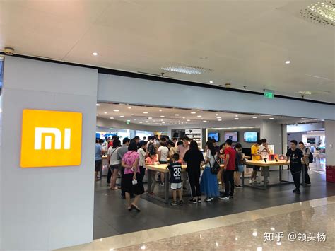 新iPhone开售日手机届的三足鼎立 知乎