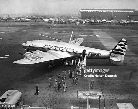Lockheed Constellation Photos And Premium High Res Pictures Getty Images
