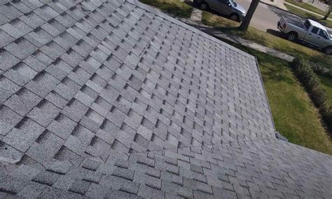 The Pros And Cons Of Asphalt Shingles