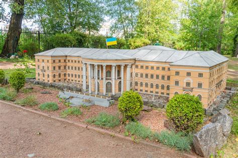 A Detailed Model Of A Neoclassical Building With Symmetrical Facade