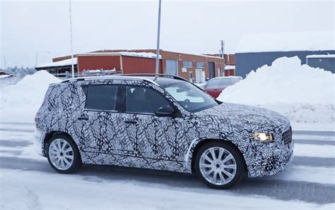 Mercedes AMG GLB 画像メルセデスAMG GLB 市販型デザインが見えた最新世代の MATICを搭載 clicccar