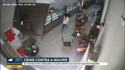 Vídeo Crime Contra A Mulher Marido Tentou Esfaquear Mulher Bom Dia