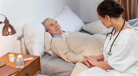 Cuidados paliativos a domicilio atención médica y cuidado en casa