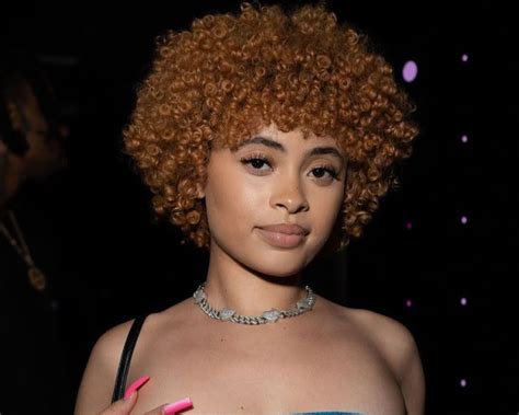 Ice Spice Makes Surprise Appearance At Rolling Loud Ny Performs Munch