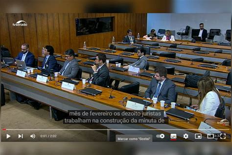 Comissão de juristas aprova relatório final que regula uso de inteligência artificial no Brasil