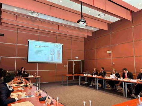 中国贸促会副会长陈建安率团访问斯洛文尼亚