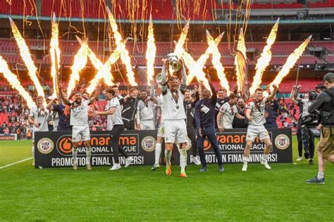Bromley Fc Trophy Tour With Bromley Kia Bromley Fc Community Trust