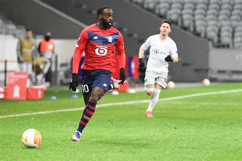 Lille Jonathan David Canadian Jonathan David Makes Lille Debut