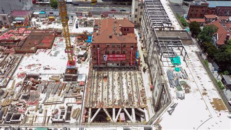 再次整体平移，上海3800吨历史保护建筑“小红楼”7月8日归位腾讯新闻