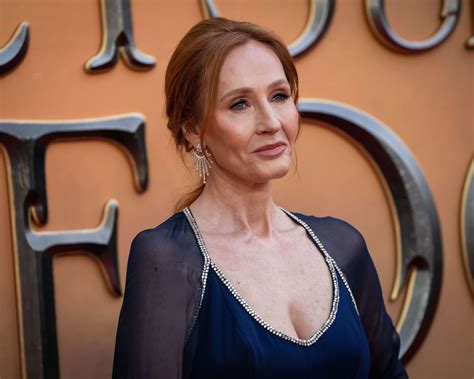 Harry Potter Author Jk Rowling Removed From Museum Of Pop Culture Over