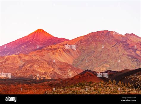 Highest Mountain In Spain Fotos Und Bildmaterial In Hoher Aufl Sung