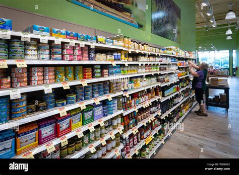 Grocery Store Shelf Pictures At Ramon Ratcliff Blog