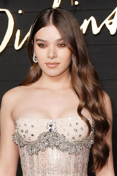 Hailee Steinfeld In Francesco Scognamiglio Couture At Apple Tvs