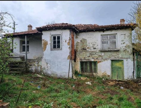 Миладиново Продавам стара каменна къща Двуетажна къща 120 квм РЗП 220