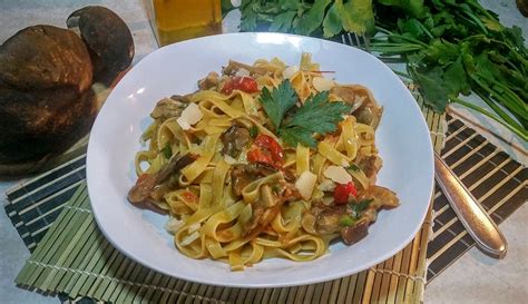 Tagliatelle Ai Funghi Porcini