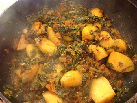 This Muslim Girl Bakes Aloo Palak Potato And Spinach Curry