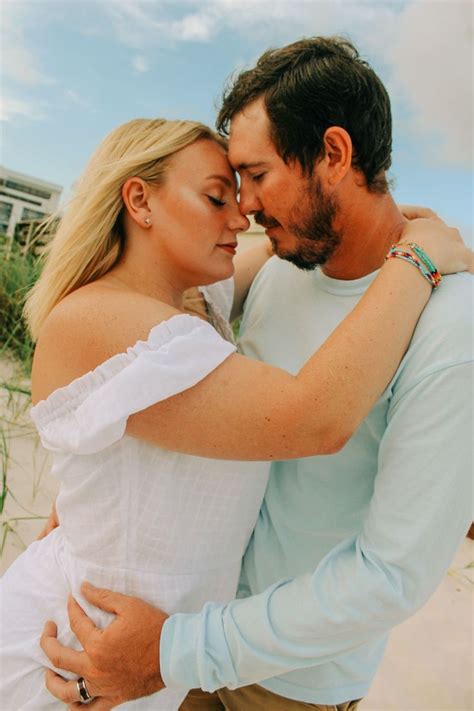 Wingaersheek Beach Engagement Session Artofit