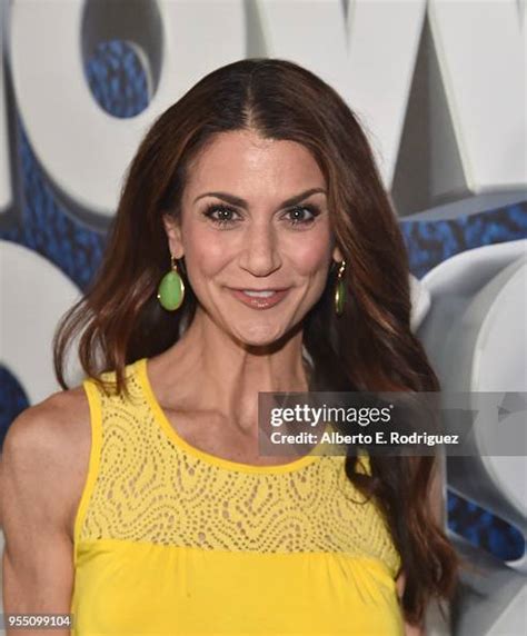 Tv Host Samantha Harris Attends The Premiere Of Global Road News