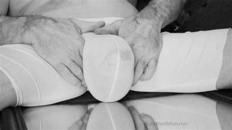 Andando Sul Mio Grosso Rigonfiamento Siliconato Fino A Quando Non Ho Fatto Scoppiare Un Carico