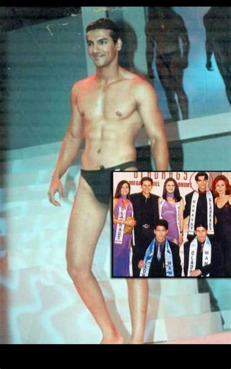 Pin By Lauren Hardman On Quick Saves John Abraham Abraham Gladrags