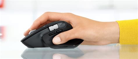 Logitech Mx Master 3 Is Out Comes With A Magspeed Scroll Wheel