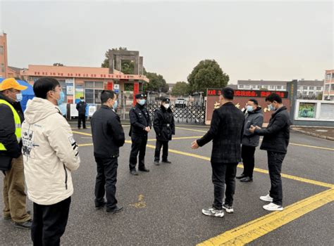 广德市东亭乡开展“扫黄打非”专项检查 为开学护航经营宣传周边