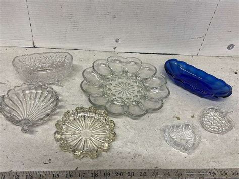Assorted Glassware Isabell Auction