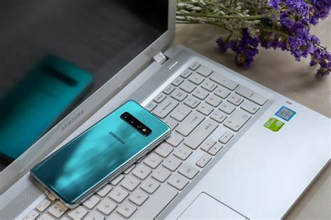 Apa Itu HP Flagship Ini Maksud Dan Bedanya Dengan HP Biasa