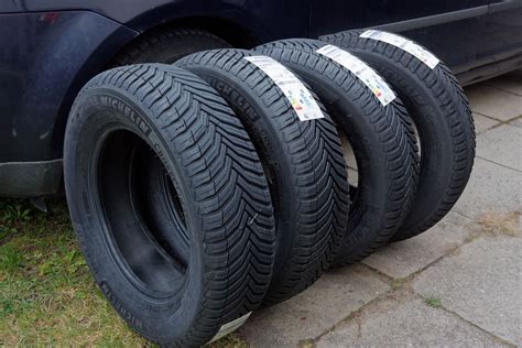 W Polsce To Ju Hit Coraz Wi Cej Kierowc W Kupuje Nowy Rodzaj Opon